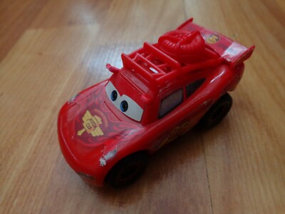 OFFICIAL DISNEY PIXAR CARS - OFF ROAD RACING LIGHTNING MCQUEEN TOY CAR ...
