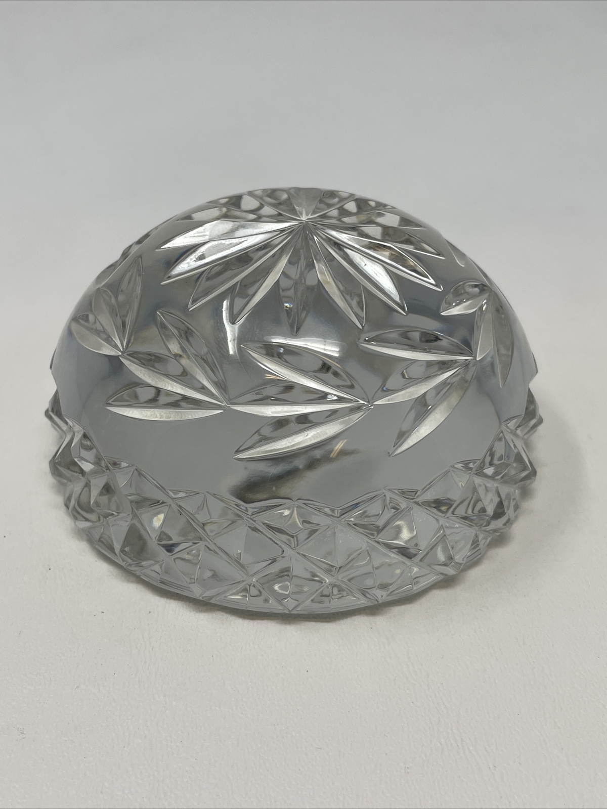 GALWAY Irish Crystal Glass Paperweight 3-1/2" Diameter | eBay