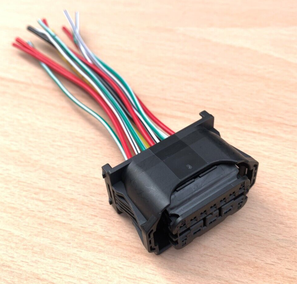 BMW F21 F45 F30 F31 F36 F11 F13 F01 F48 F25 F2 F15 F16 Headlight Plug ...