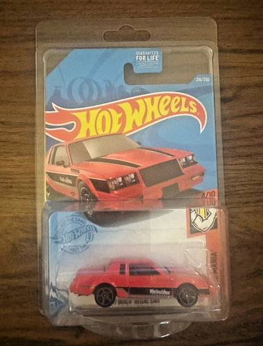 Hot Wheels 2020 - HW Muscle Mania '87 Buick Regal GNX (Red) w HW ...