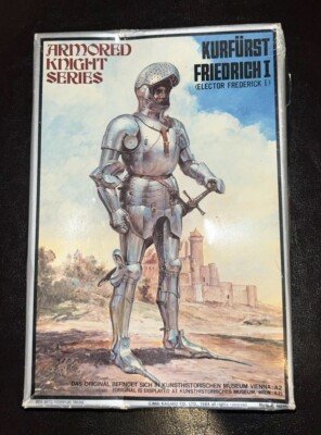Armored Knight Series Kurfurst Friedrich I 1/12 Scale Plastic Model Kit ...