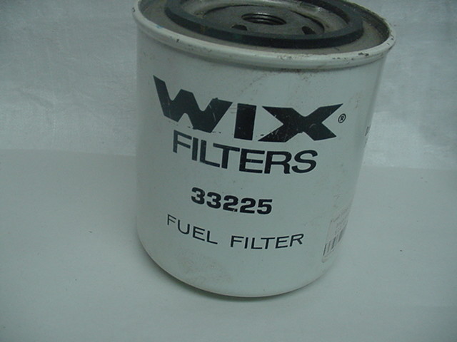 WIX 33225 - Fuel filter cross reference