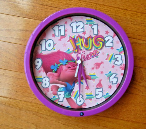 Trolls Poppy Musical Wall Clock Glass Lens Metal Hands Sings “Get Back ...