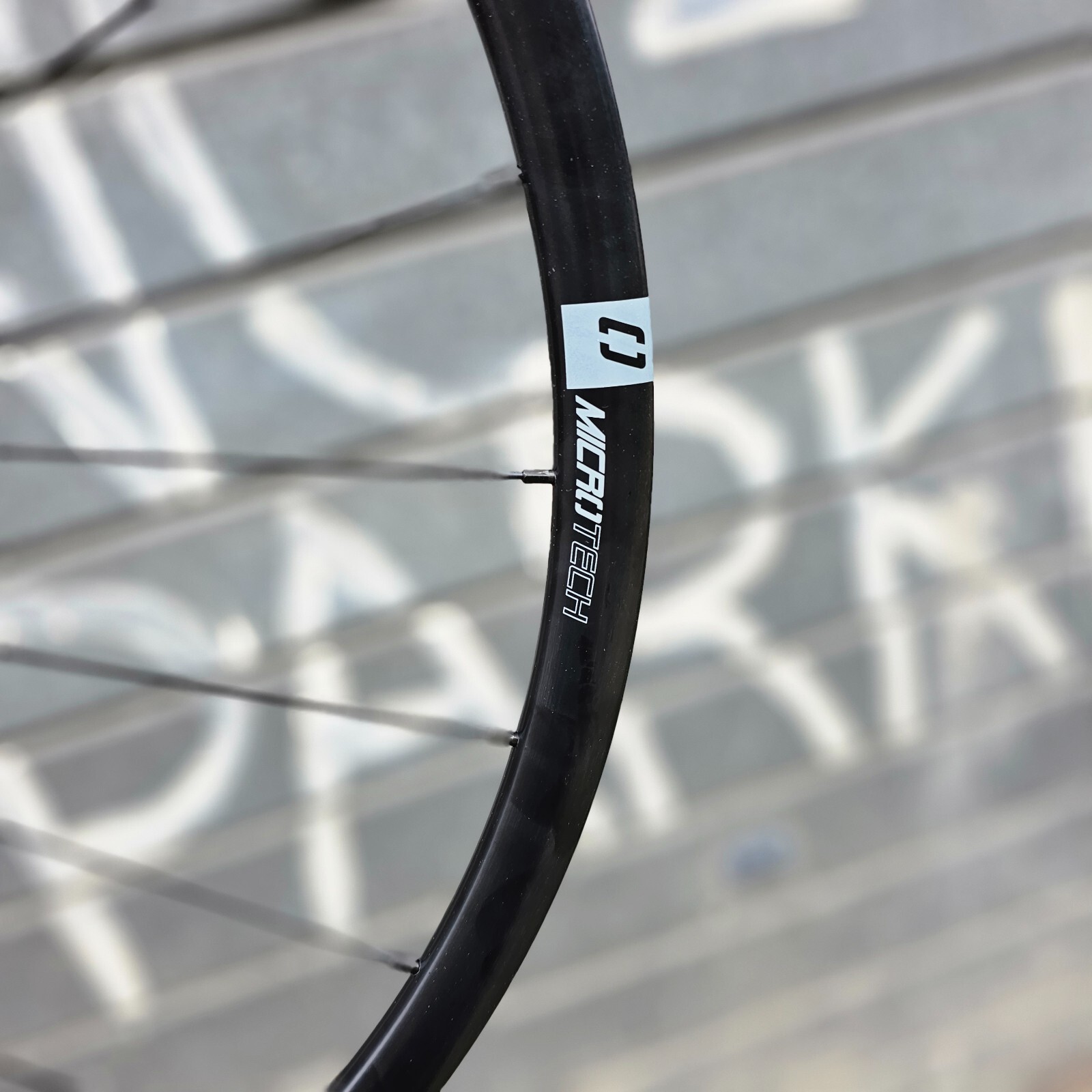 Microtech - MR Lite - Disc Brake Tubeless Ready Wheels - Lightweight ...