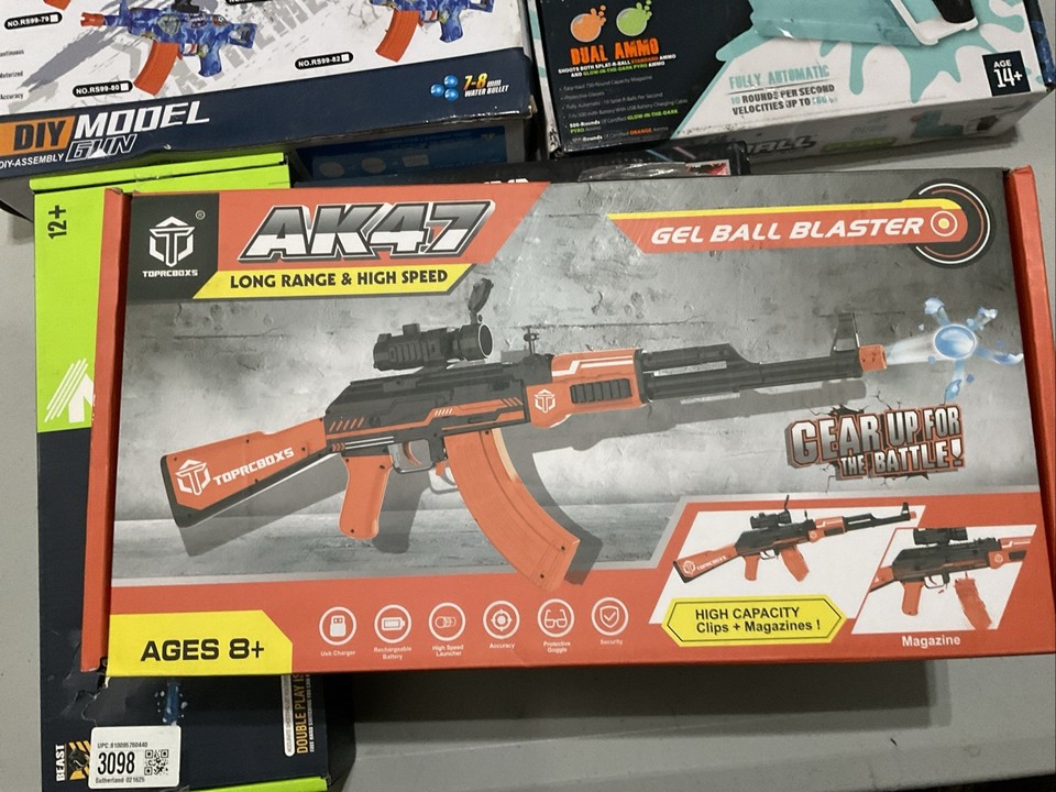 HUGE LOT OF WATER BULLET GUNS GEL BALL GUNS AND SPLAT-R-AMMO AND GLOW ...