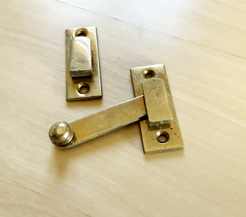 Vintage Swing Arm Cabinet Latch with Pivoting Arm 2 1/4W x 1 5/8H Brass ...
