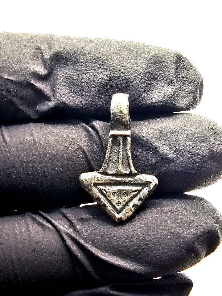800 AD Viking Thor's Hammer Mjölnir Amulet Pendant Norse Wearable ...