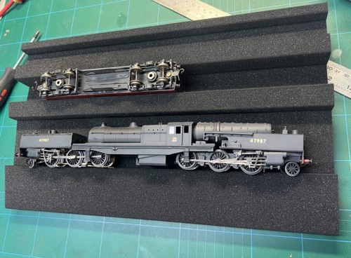 Model Train Repair Cradle - suit HO trains | eBay