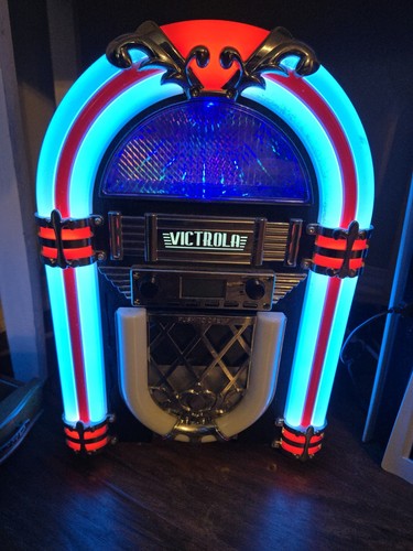 Victrola Retro MCM Countertop Jukebox LED Bluetooth FM Radio Lights Up ...