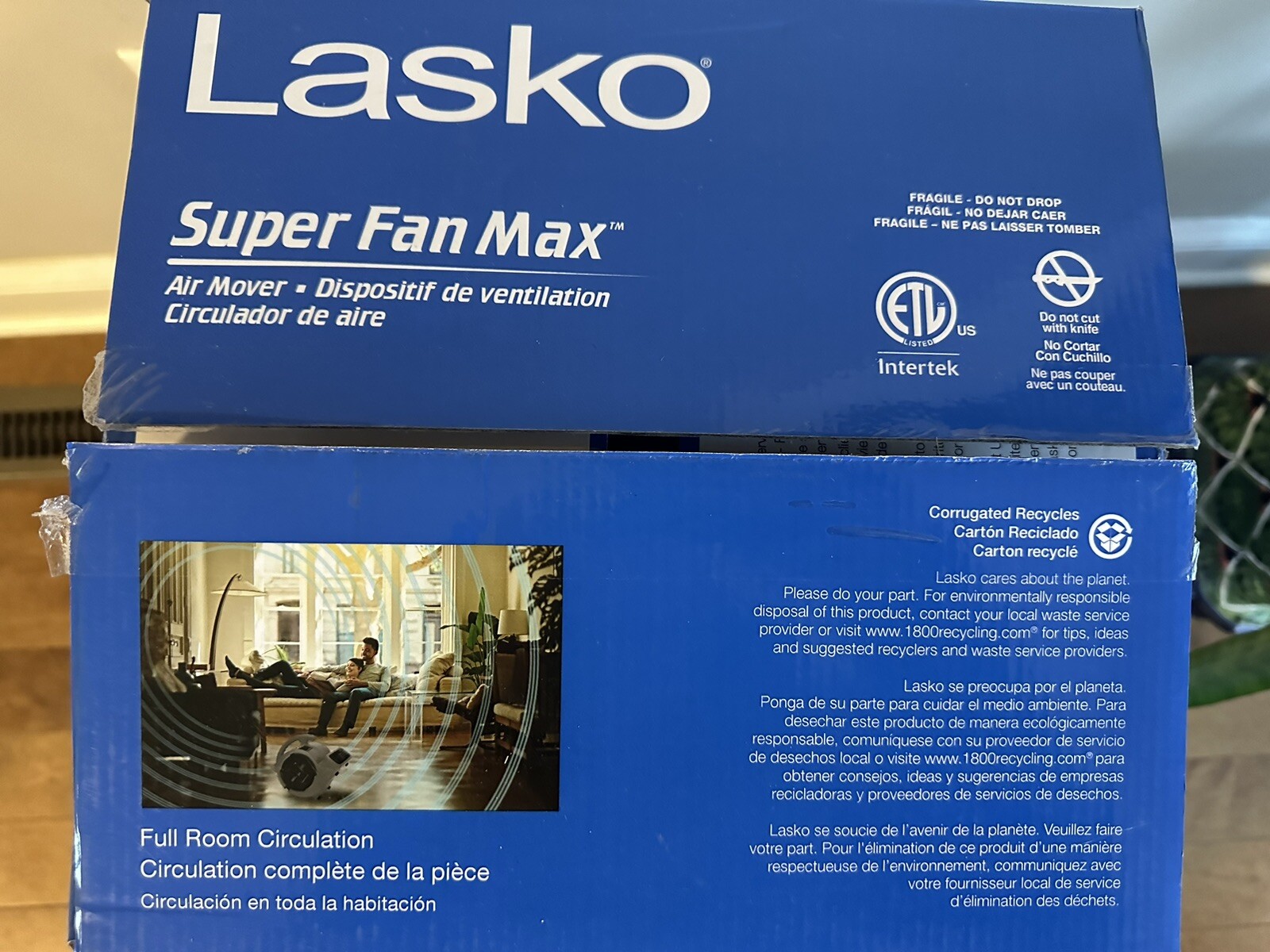 Lasko Super Fan Max Air Mover Bought in October 2023, Only Used for One ...