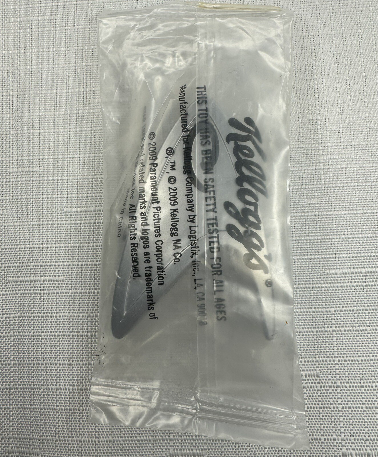 STAR TREK Kellogg's 2009 Beam Up Badge Engineering Cereal Promo Toy ...