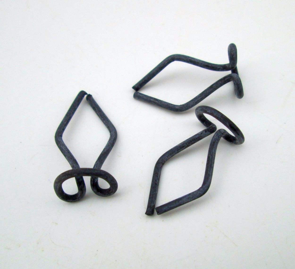 Chrysler Wire Door Trim Panel Clips Retainers Fasteners 0.995" Long X 0 ...