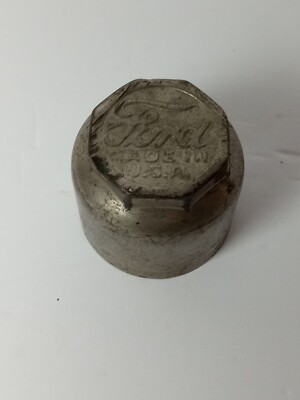 1920-27 Ford Model T Brass Era Threaded Hub Center Cap | eBay