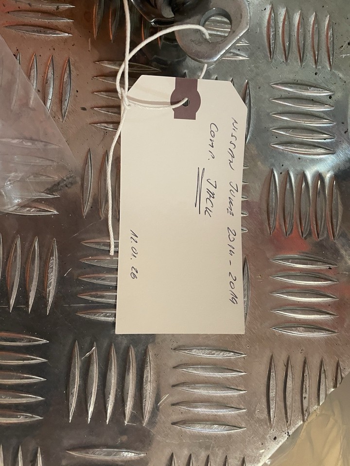 NISSAN JUKE F15 2014-2019 OEM EMERGENCY JACK LIFTER WITH TOOLS KIT ...