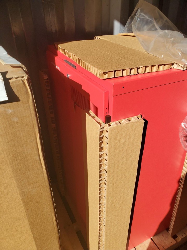 MYERS ILLUMINATOR CIII 3-PHASE 10KVA INVERTER SYSTEM W/ CABINET AND ...