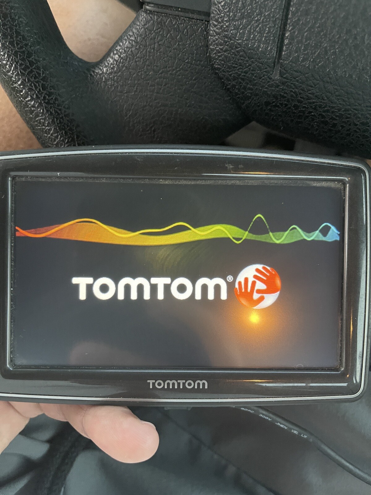 TomTom XXL GPS With Accessories Bundle 5” Widescreen GPS Car Charger ...