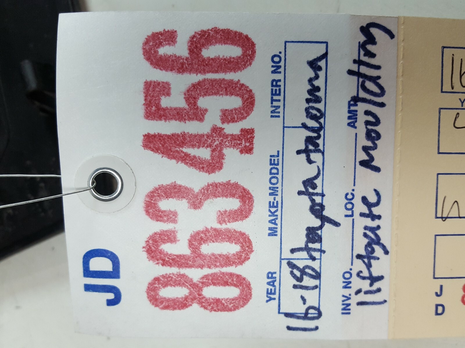 2016-2018 TOYOTA TACOMA TAIL GATE MOULDING LINER USED OEM 65717-04030 ...