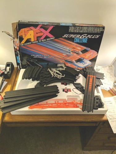 Tomy AFX Super G-Plus International Super Challenge HO Slot Car Track ...