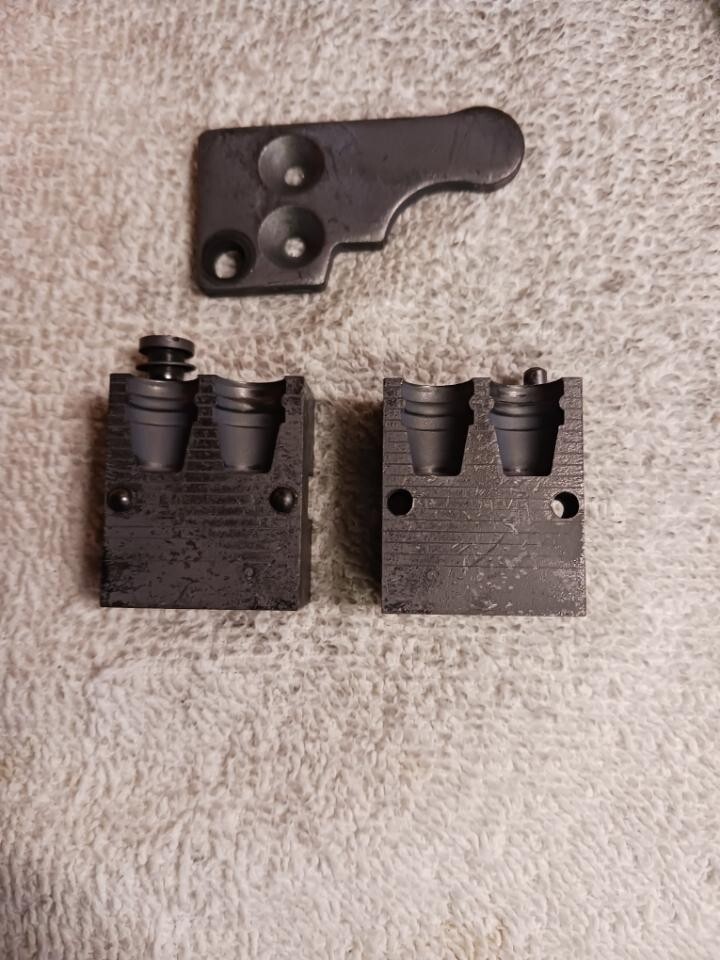 LYMAN 45 CAL 200 GRAIN BEVEL BASE BULLET MOLD with handle and mold ...