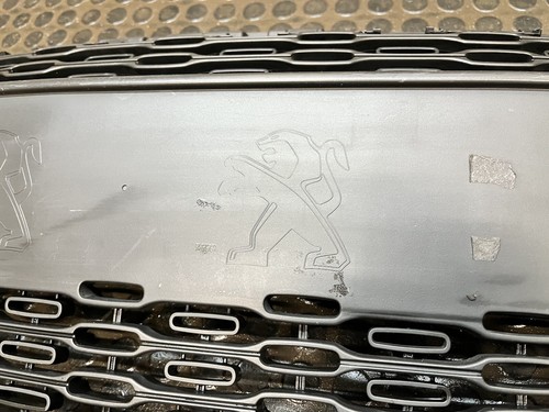 GENUINE PEUGEOT 208 FRONT BUMPER GRILL 9672794377 2012-2015 | eBay UK