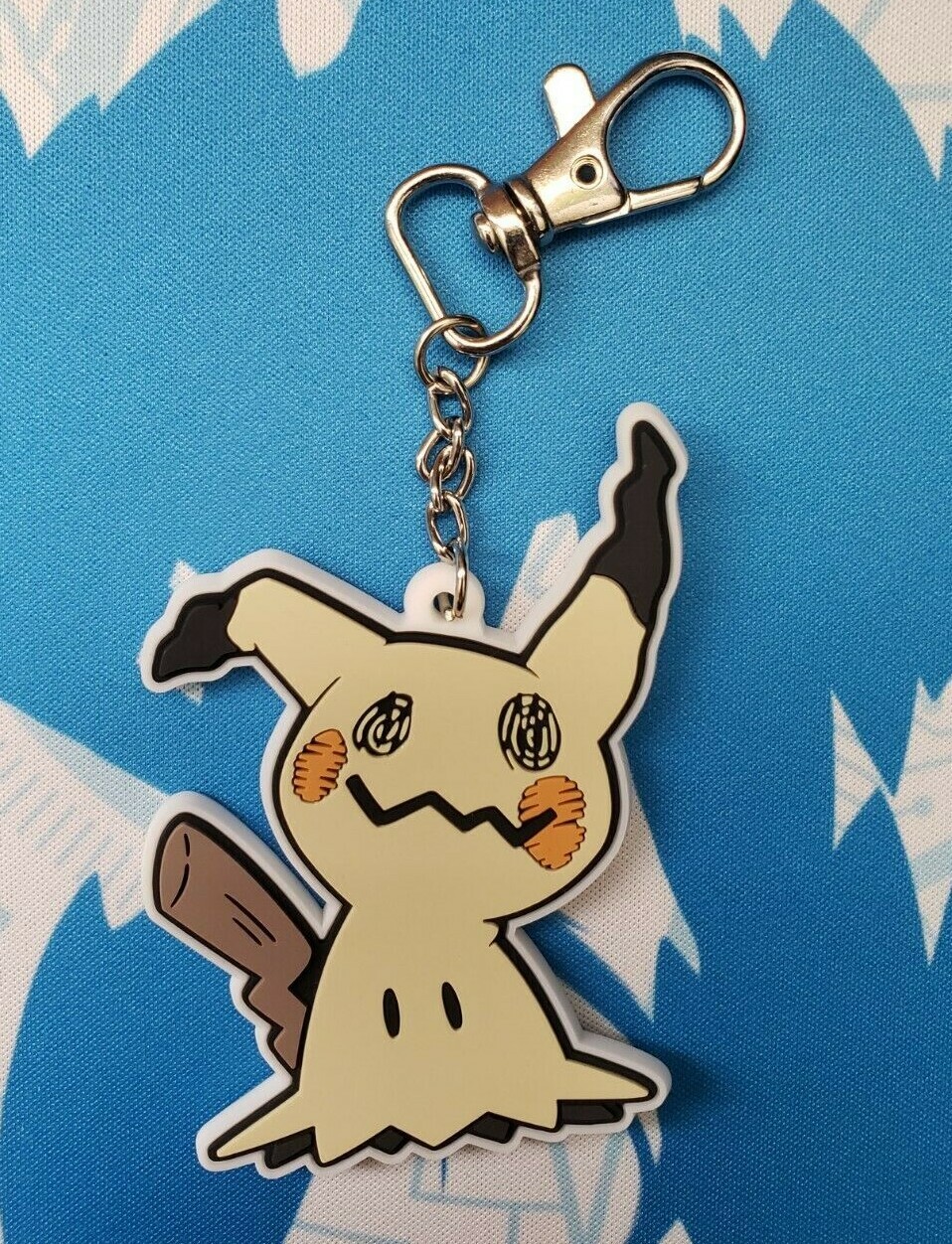 Mimikyu Keychain - Brand New, Pokemon TCG | eBay
