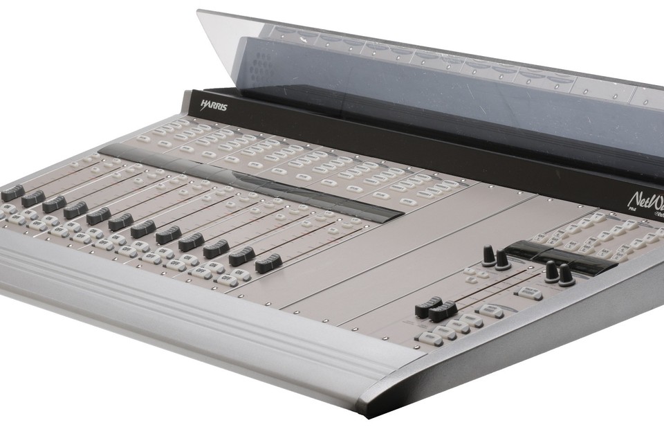 Harris PR&E NetWave 12 Channel Broadcast Mixer Console Wheatstone Corp ...