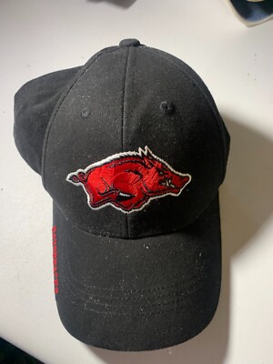 Arkansas Razorbacks Hat Snap Back Adjustable Black Red Pre-Owned HT15 ...