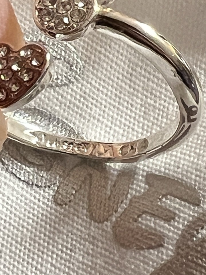 Minnie Mouse Rose and Silver Ring - One Size fits most. Bag / box ...