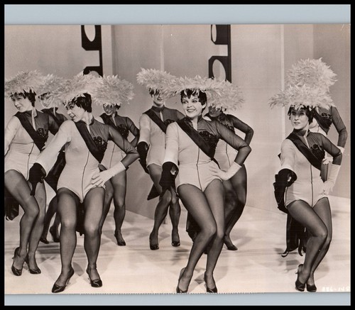 Judy Garland (1950s) 🎬 Leggy Cheesecake Showgirl Original Vintage Photo ...