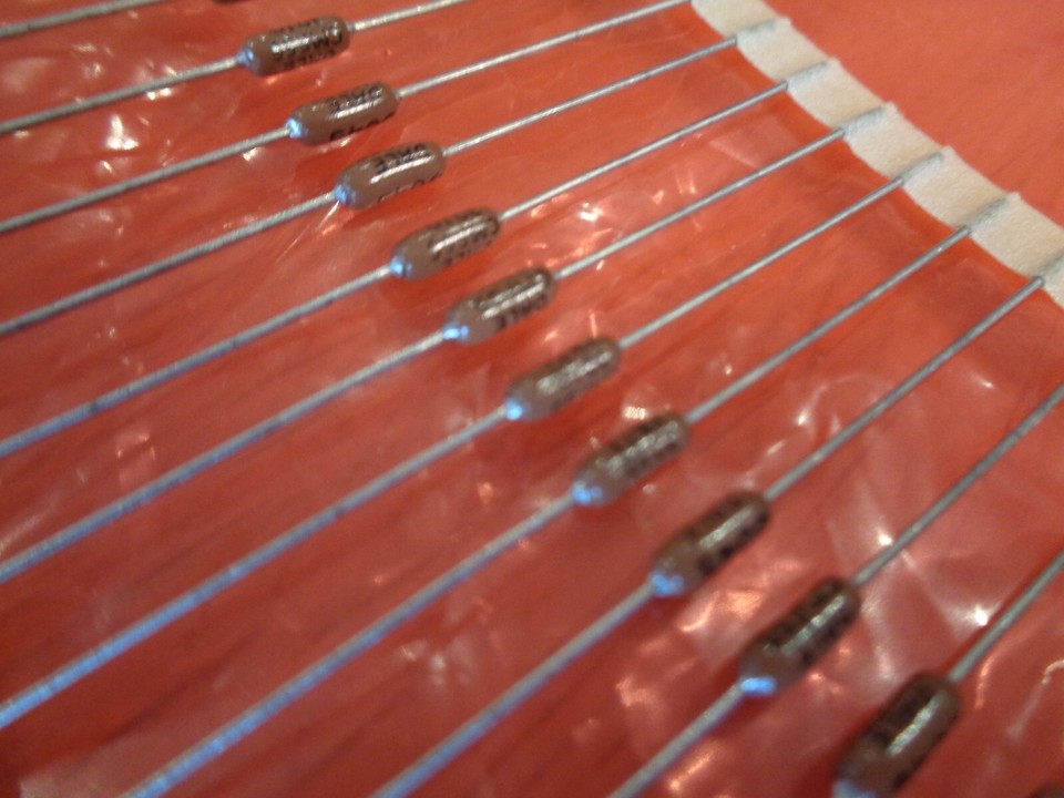 5 x 301 OHM 1/4W 1% PRECISION METAL FILM RESISTORS AXIAL Flame ...