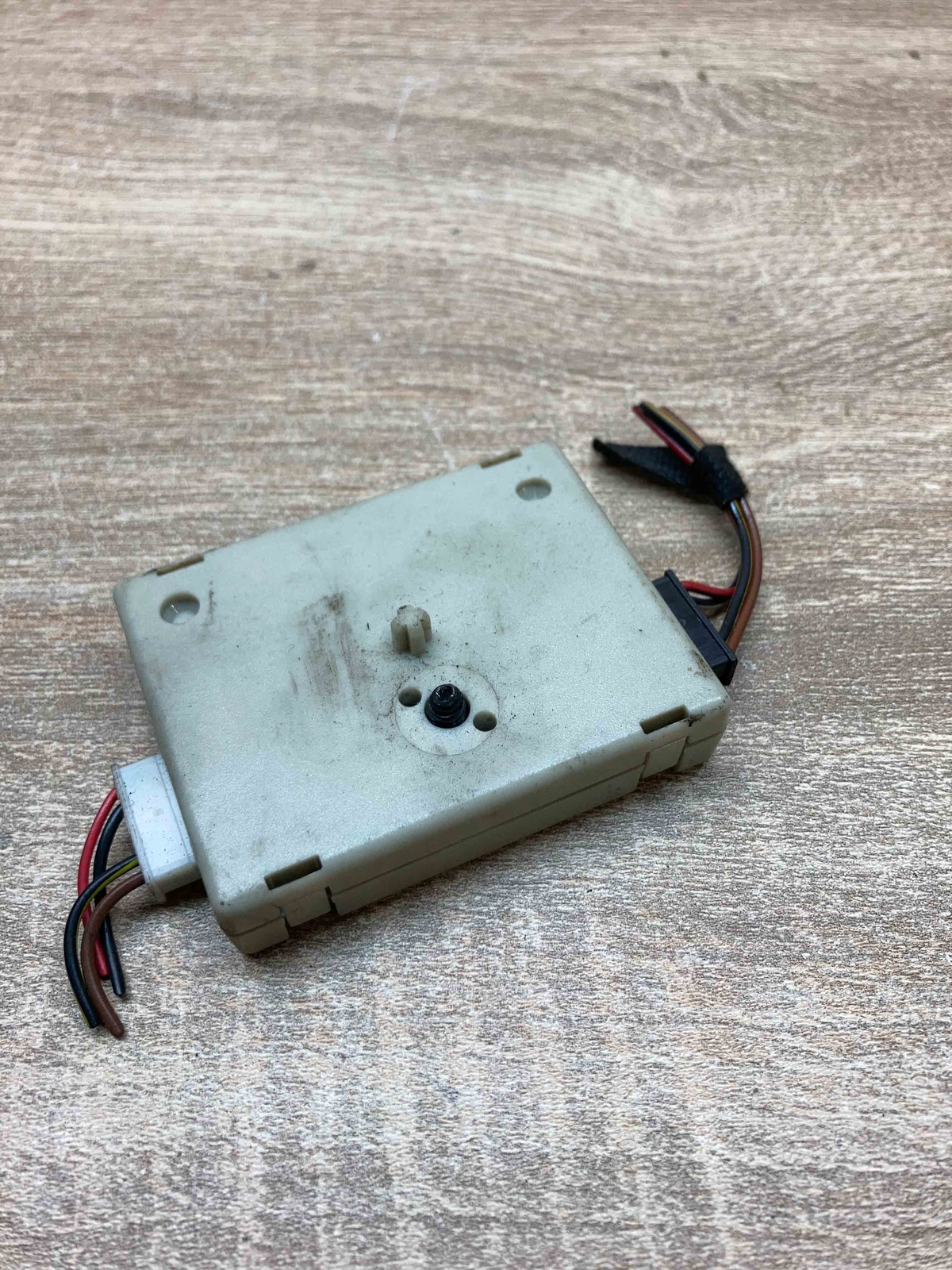 9140179 21367510 OEM BMW F01 F02 Series With Plug Antenna Radio Signal ...