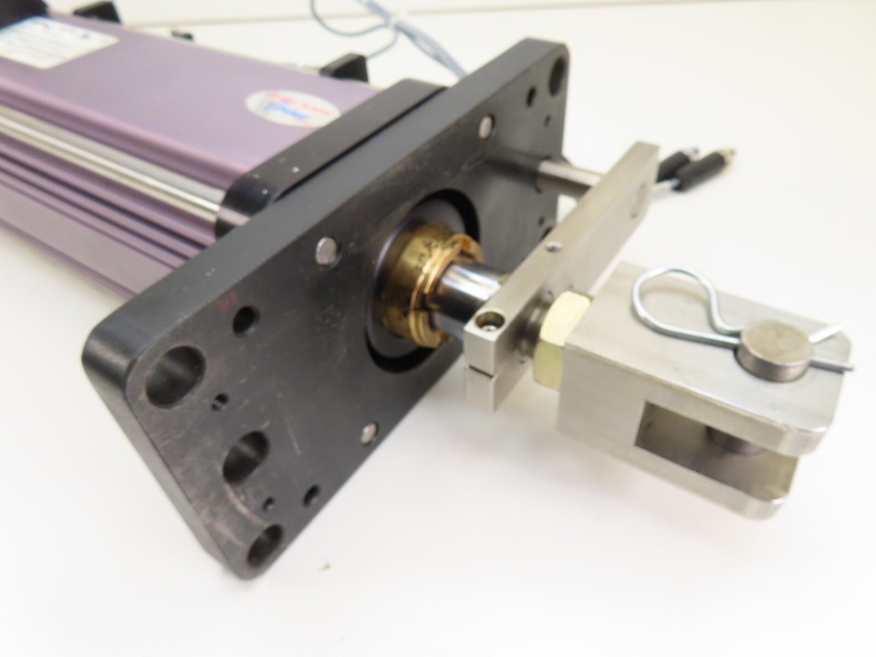 Exlar GSX40-0601-MFM-KM5-268-RB-AR-L3 GSX Series Actuator 3000RPM .10 ...