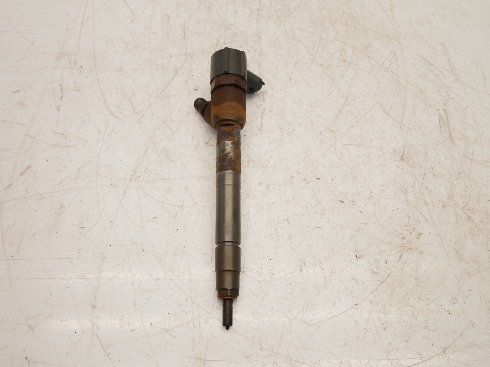 Injektor Einspritzdüse für Kia Sportage SL 2,0 CRDi D4HA 33800-2F300 ...