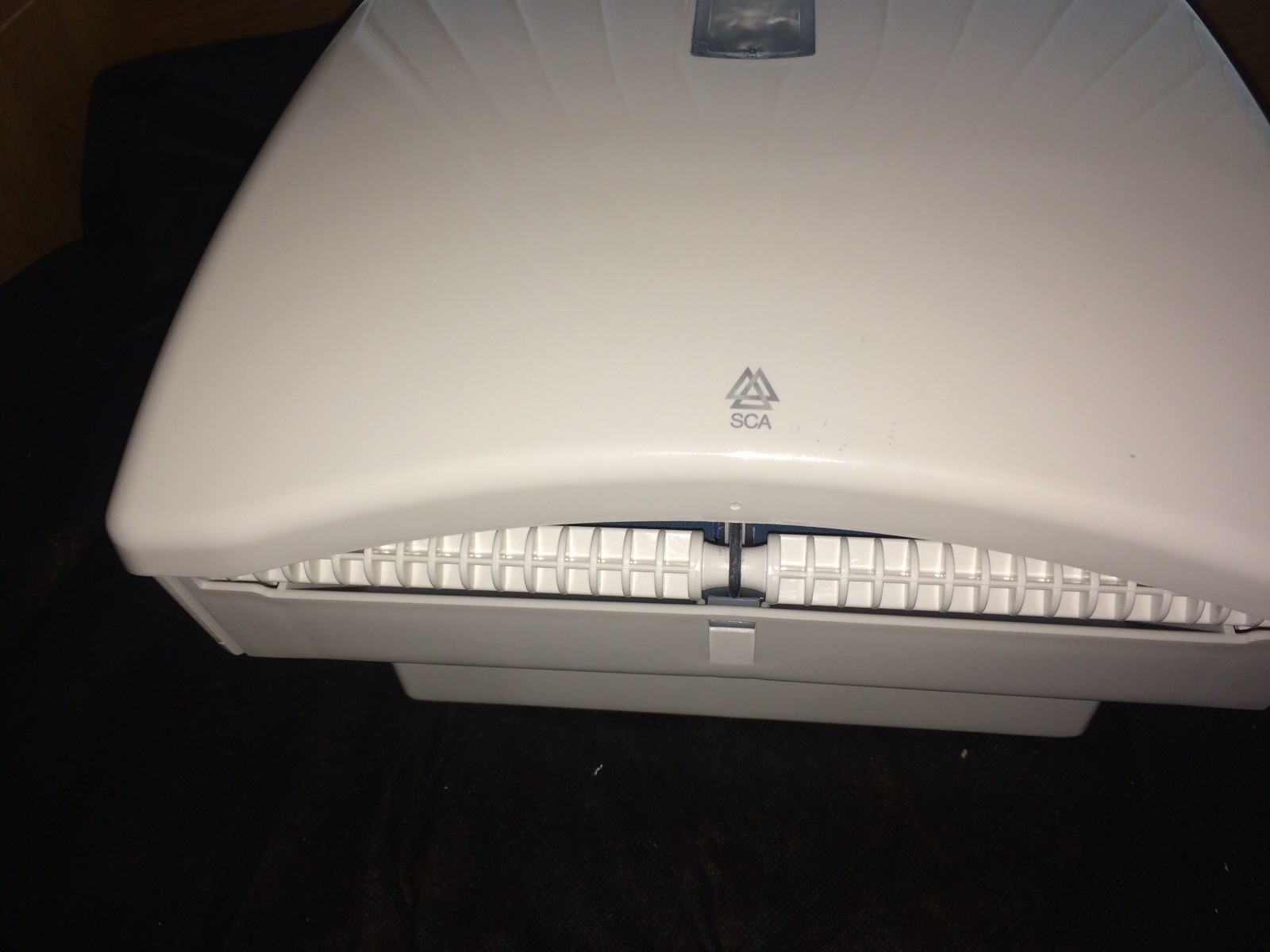 Tork Matic Hand Towel Roll Dispenser H1 System Plastic White Lock Key ...