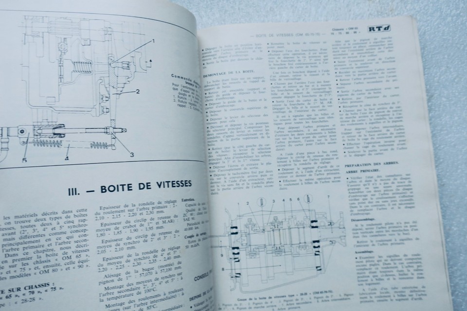 UNIC-OM Technical Review Diesel 1977 | eBay