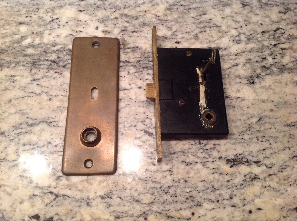 VINTAGE CHANTRELL BRASS ENTRY MORTISE LOCK w/ KEY & BACKPLATE. Free ...