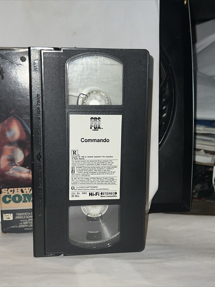 Commando VHS CBS FOX Arnold Schwarzenengger 1985 Original Release ...