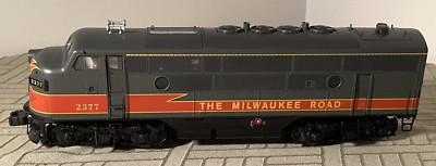 LIONEL 6-34589 POSTWAR SCALE MILWAUKEE ROAD F3 A LOCOMOTIVE POWERED ...