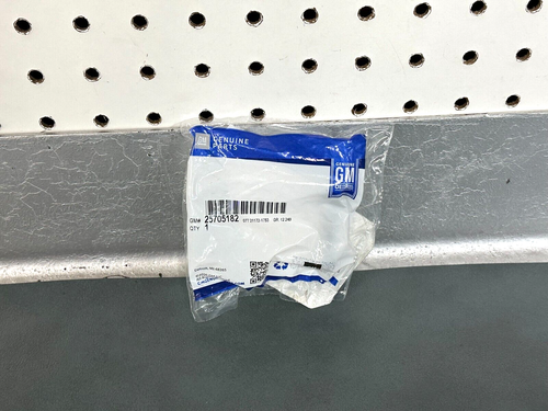 GM OEM NOS 25705182 Bumper Fascia Retainer 2007-2014 Cadillac Escalade ...