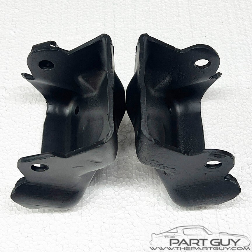 Small Block Chevy V8 Motor Mount Brackets 334608 Clam Shell 305 327 350 ...
