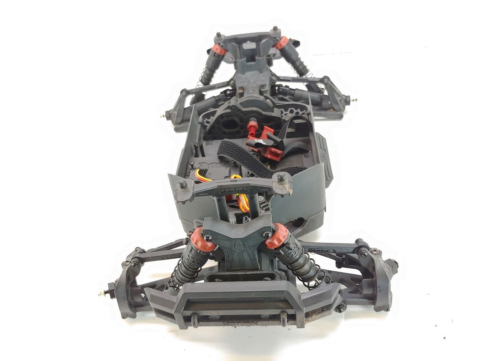 Arrma Granite 4x2 Boost 1/10 2wd Monster Truck Roller Slider Chassis w ...