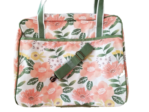NEW! Thirty One Tote Away For The Weekender Morning Floral Travel ...