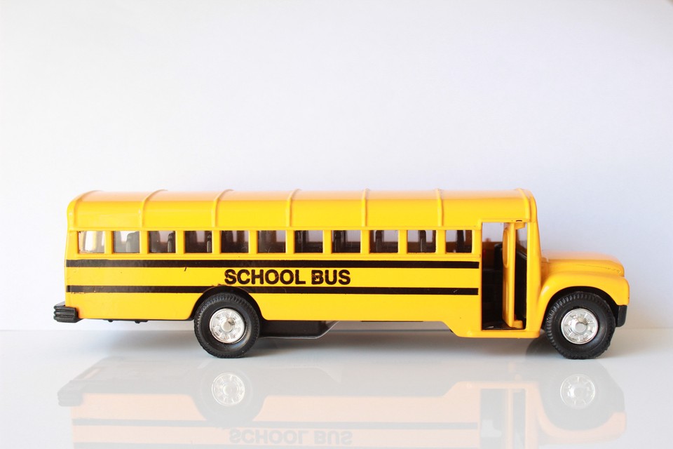 Yellow School Metal Bus Diecast Pull Back Drives 6" Kids Fun Action Car ...
