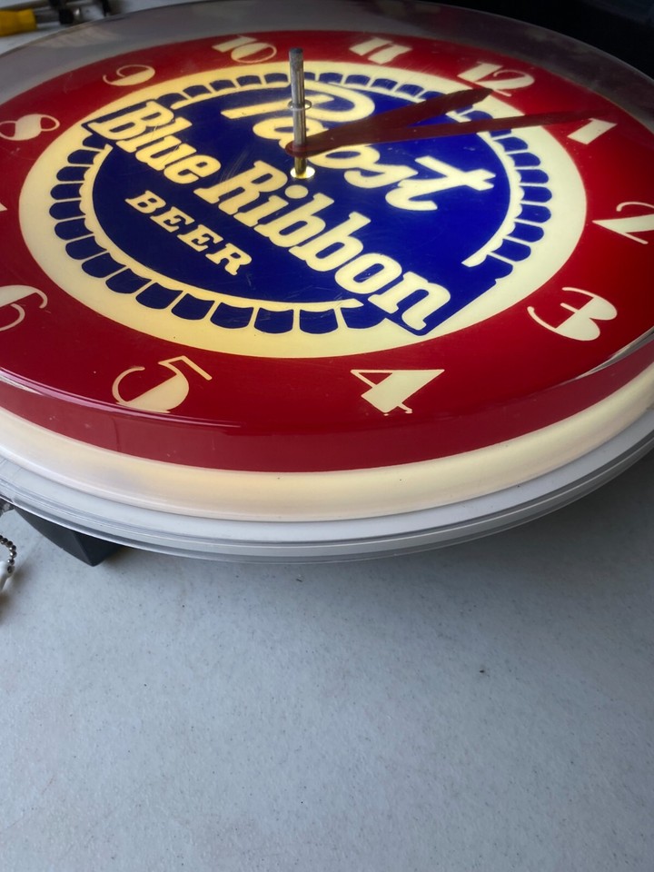 Vintage Rare Pabst Blue Ribbon Beer Clock Lighted Light NOS PBR 17 Inch ...