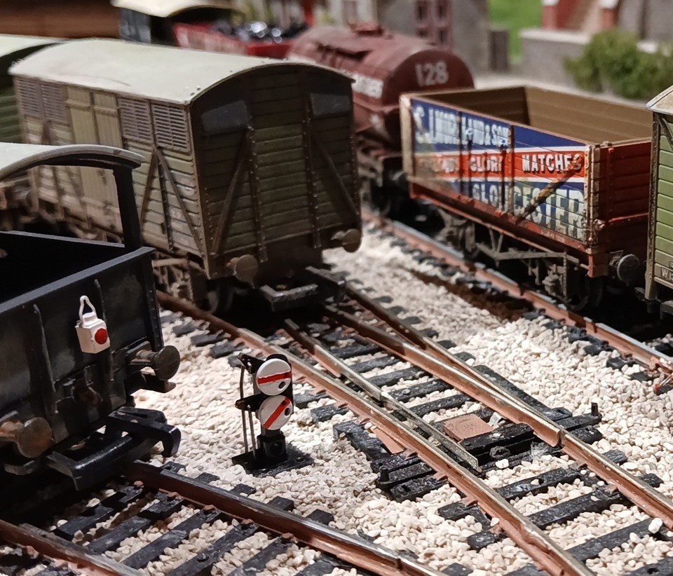 OO Gauge Double Semaphore Working Shunt/Ground Signal, Lamp with Colour ...