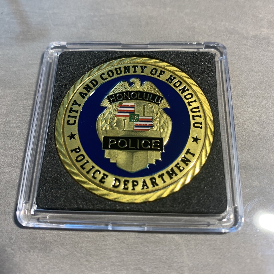 HONOLULU HAWAII POLICE DEPARTMENT St. Michael Challenge Coin with Case ...