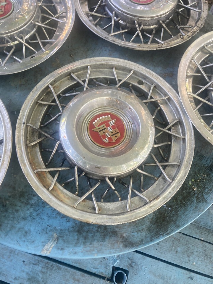 FIVE Vintage 1950-1955 Cadillac 15" Wire Wheel Hubcaps / Wheel Covers ...