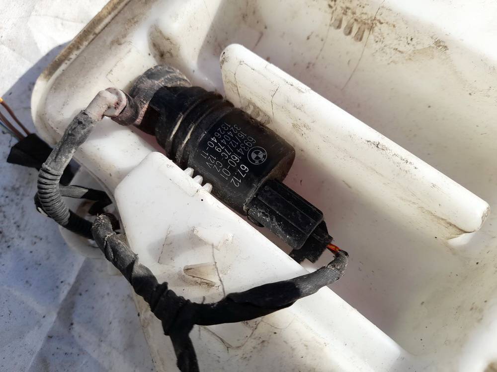 67126934160 6934160 Windshield Windscreen Washer Pump for BMW 5-Se ...