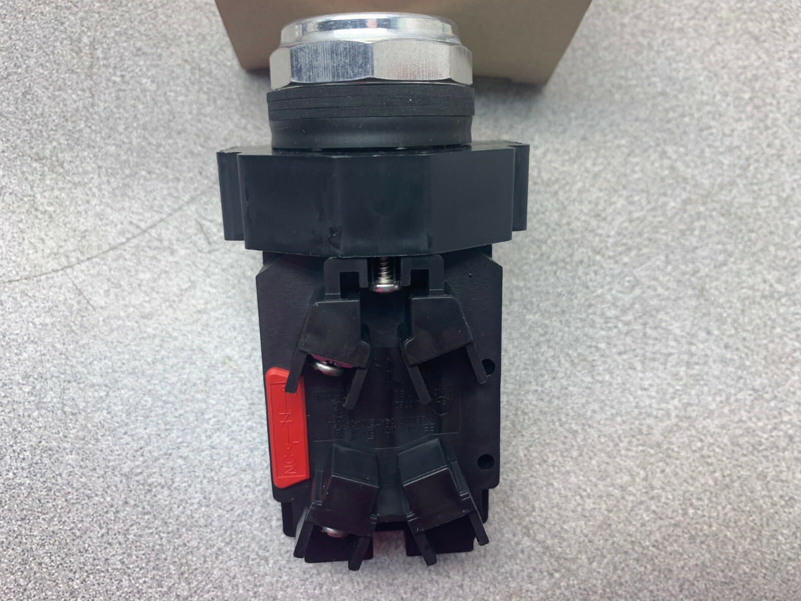 NEW IN BOX C3 CONTROLS RED PUSHBUTTON HPBO-AFCRD-MLRNC | eBay