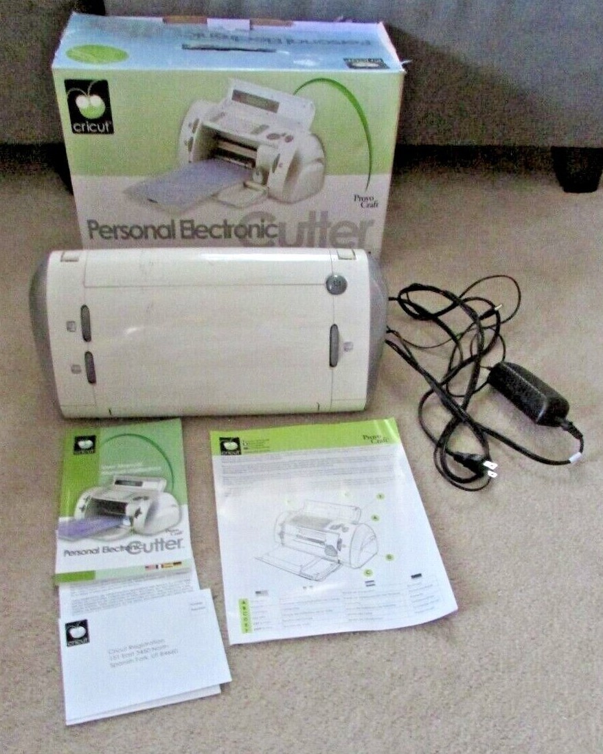 Cricut CRV001 Personal Electronic Cutter Provo Craft in Box ...